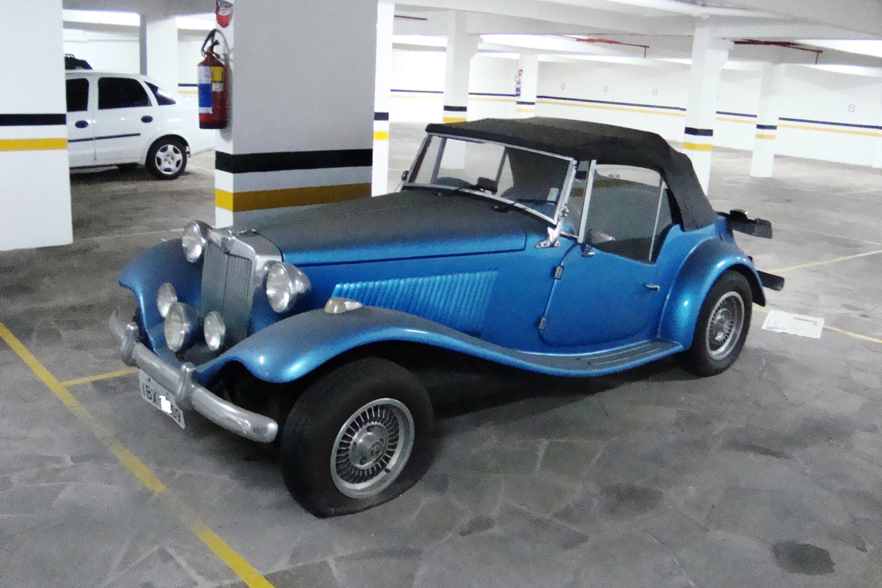 MP Lafer – Carros Inúteis