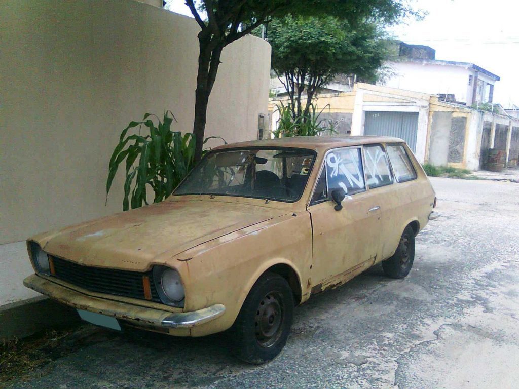 Ford Belina Corcel -- Carros Inúteis