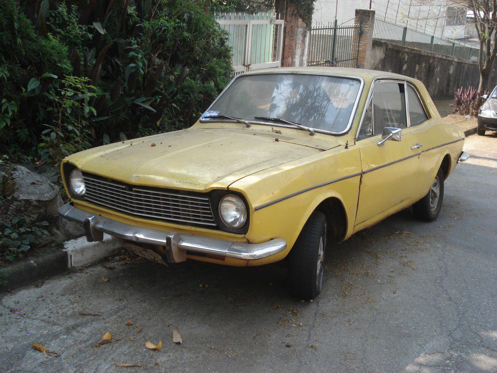 Ford Corcel -- Carros Inúteis