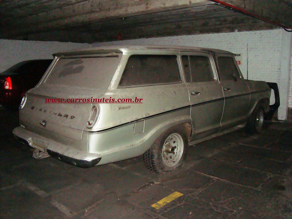 Chevrolet Veraneio -- Carros Inúteis