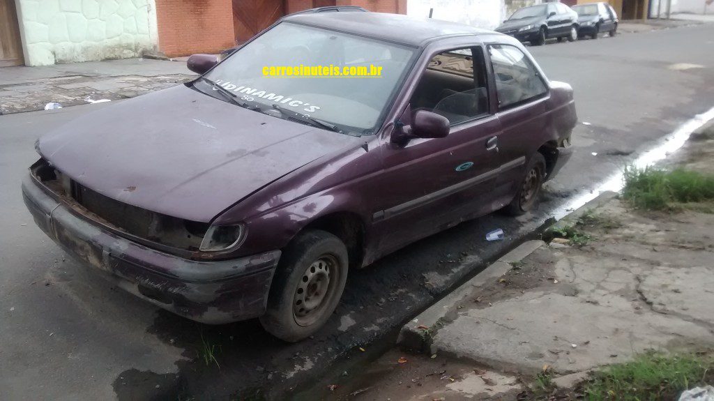 VW Logus, Peruíbe, SP, fotos de Rodolfo -- Carros Inúteis